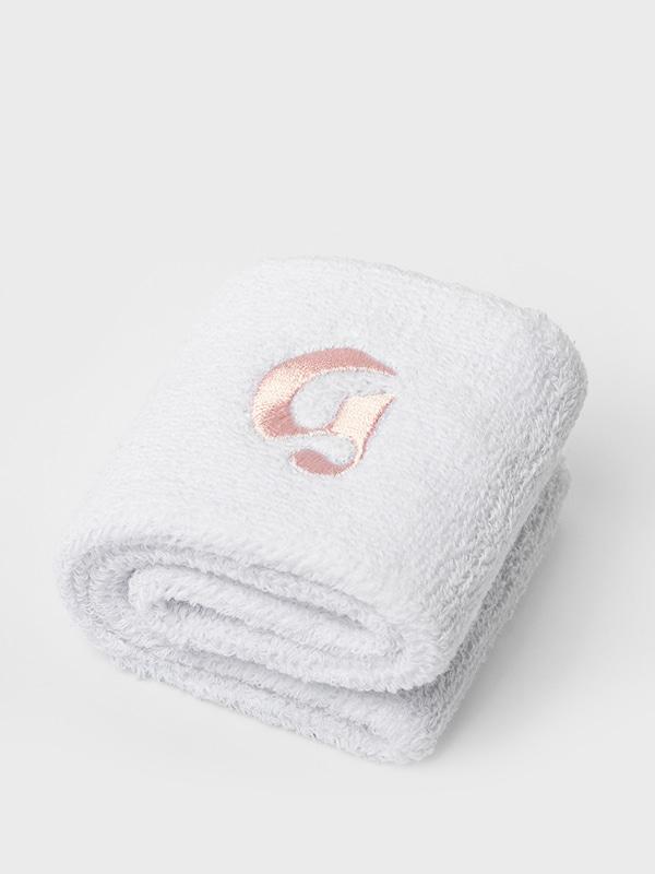 A Beauty Brand Inspired by Real Life | Glossier